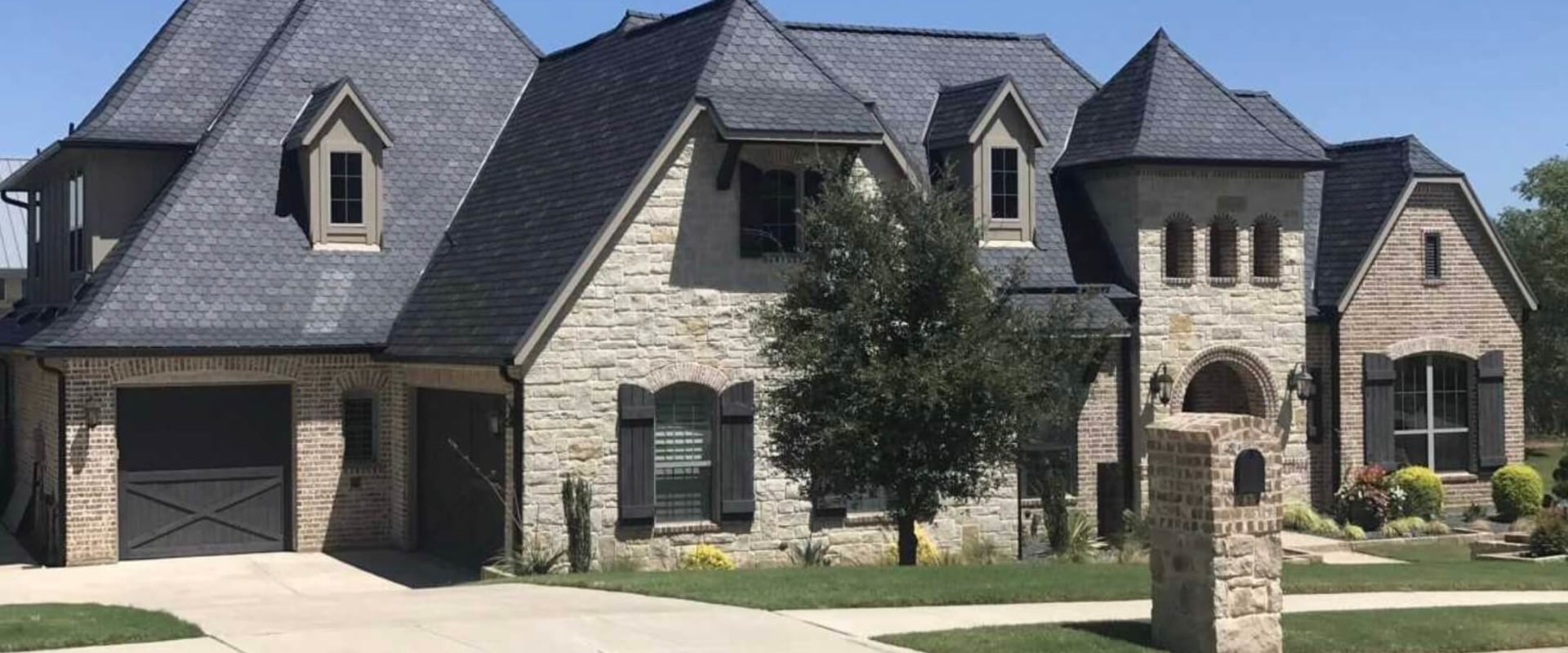 How Climate Affects Roof Longevity and Material Choice